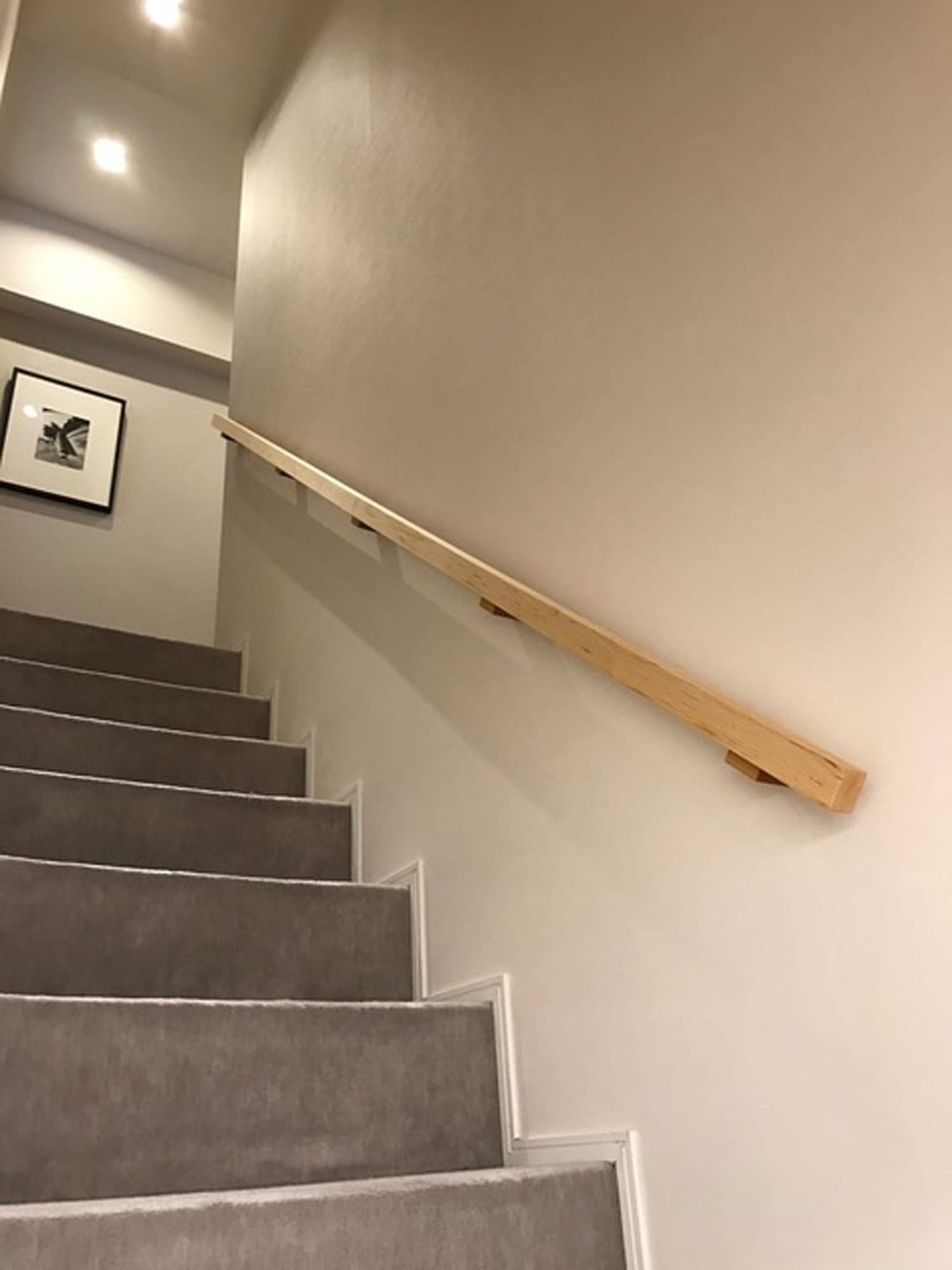 ホテルライクな階段室のアクセントに | toolbox